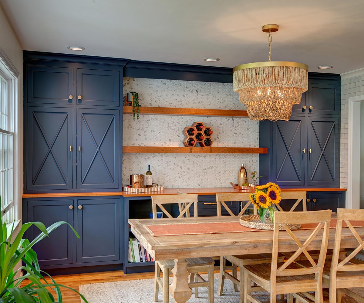 Custom Furniture - Custom Woodcraft